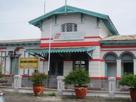 PARAGRAF LEPAS: The Enchanting East: Our journey to Parts of East Java ...