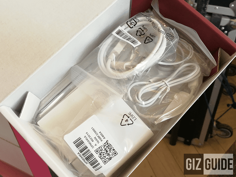 Moto M Unboxing And First Impressions