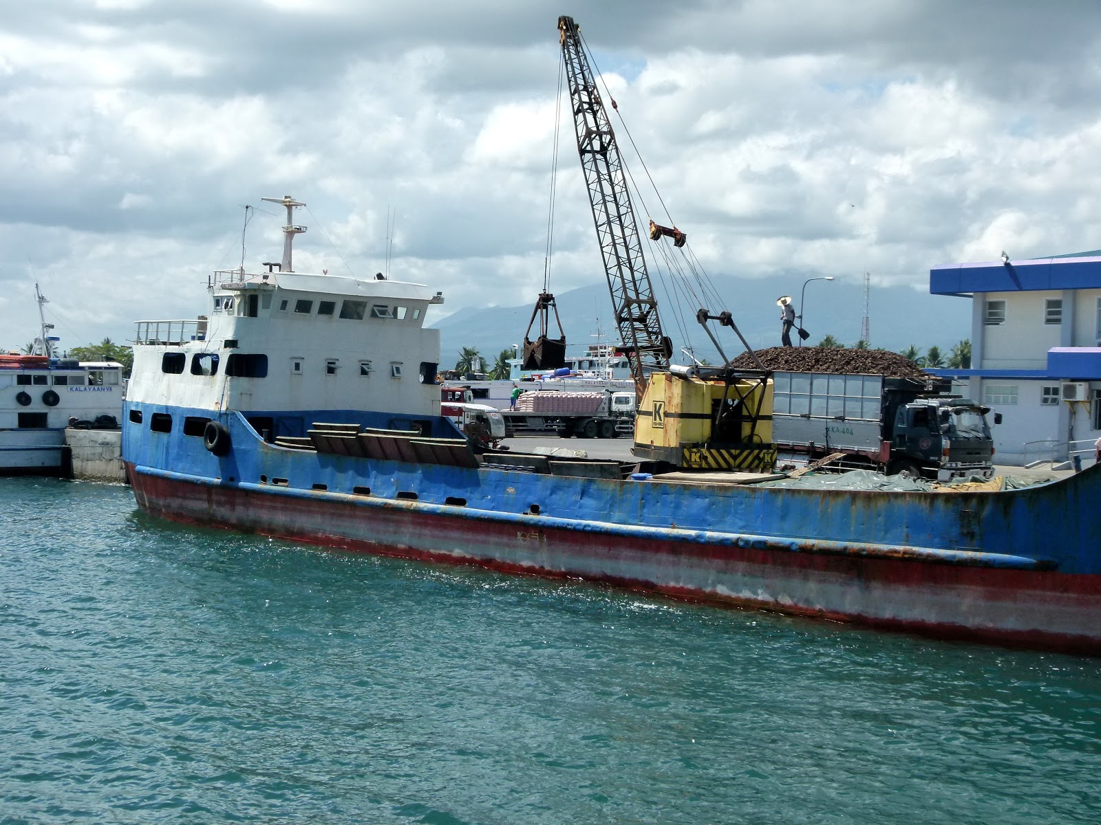 YOUR TRAVEL GUIDE: MARINDUQUE IN A HOLY WEEK - Lakwatserong Tsinelas