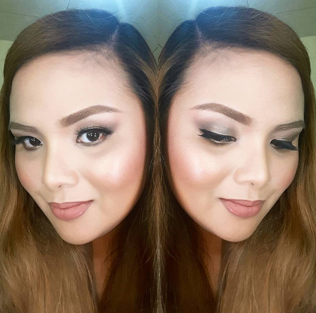 Product Review: Becca Golden Glow Trio - Pam For The Glam