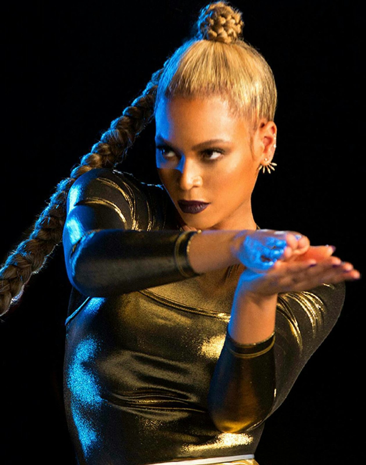 Beyonc? stuns at the Tidal event in NYC