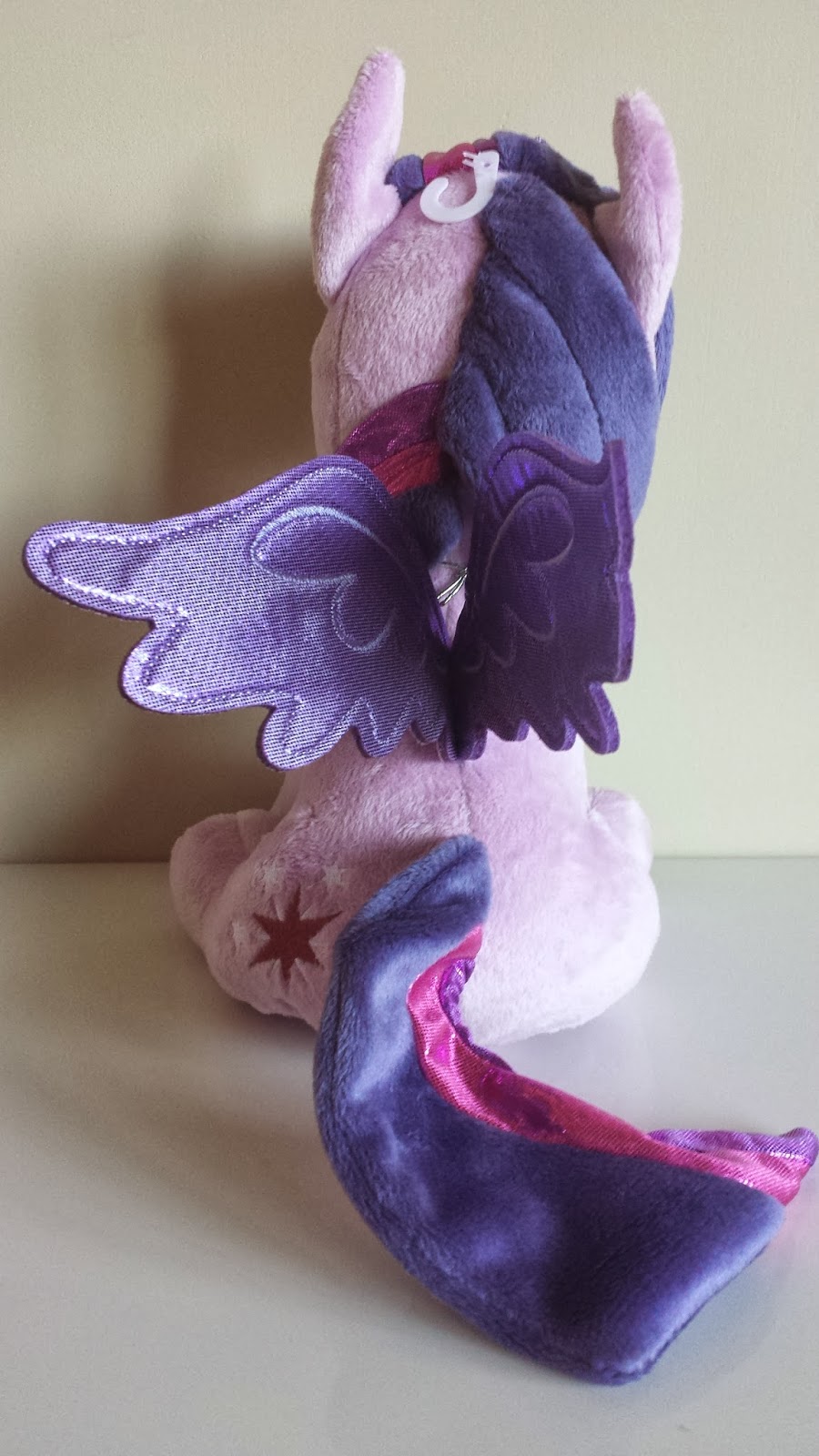 Equestria Daily - MLP Stuff!: Toy Review: Aurora Sitting Twilight and ...