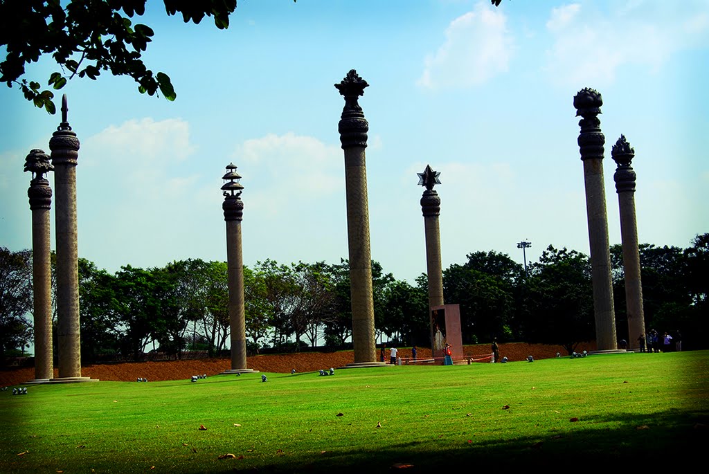 Tamilnadu Tourism: Rajiv Gandhi Memorial, Sriperumpudur, Kanchipuram