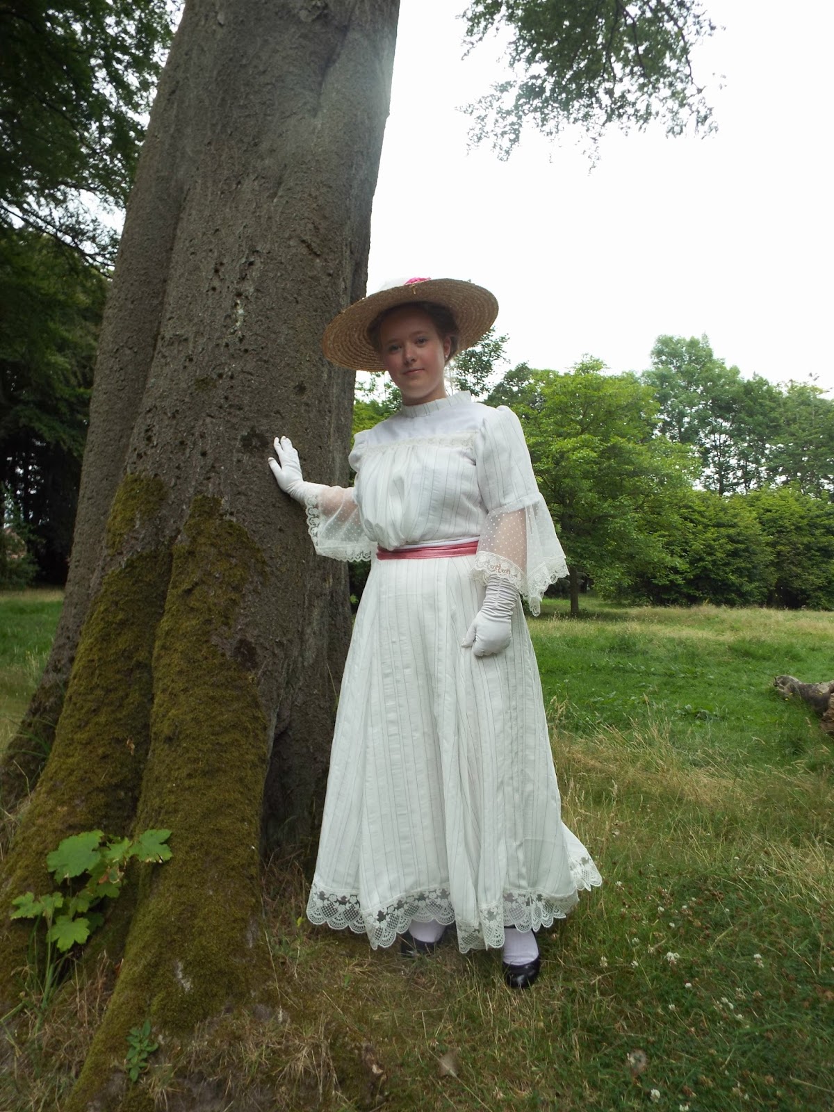 Miss Morris: Maude's Summer Edwardian Day Dress at Botanic Gardens