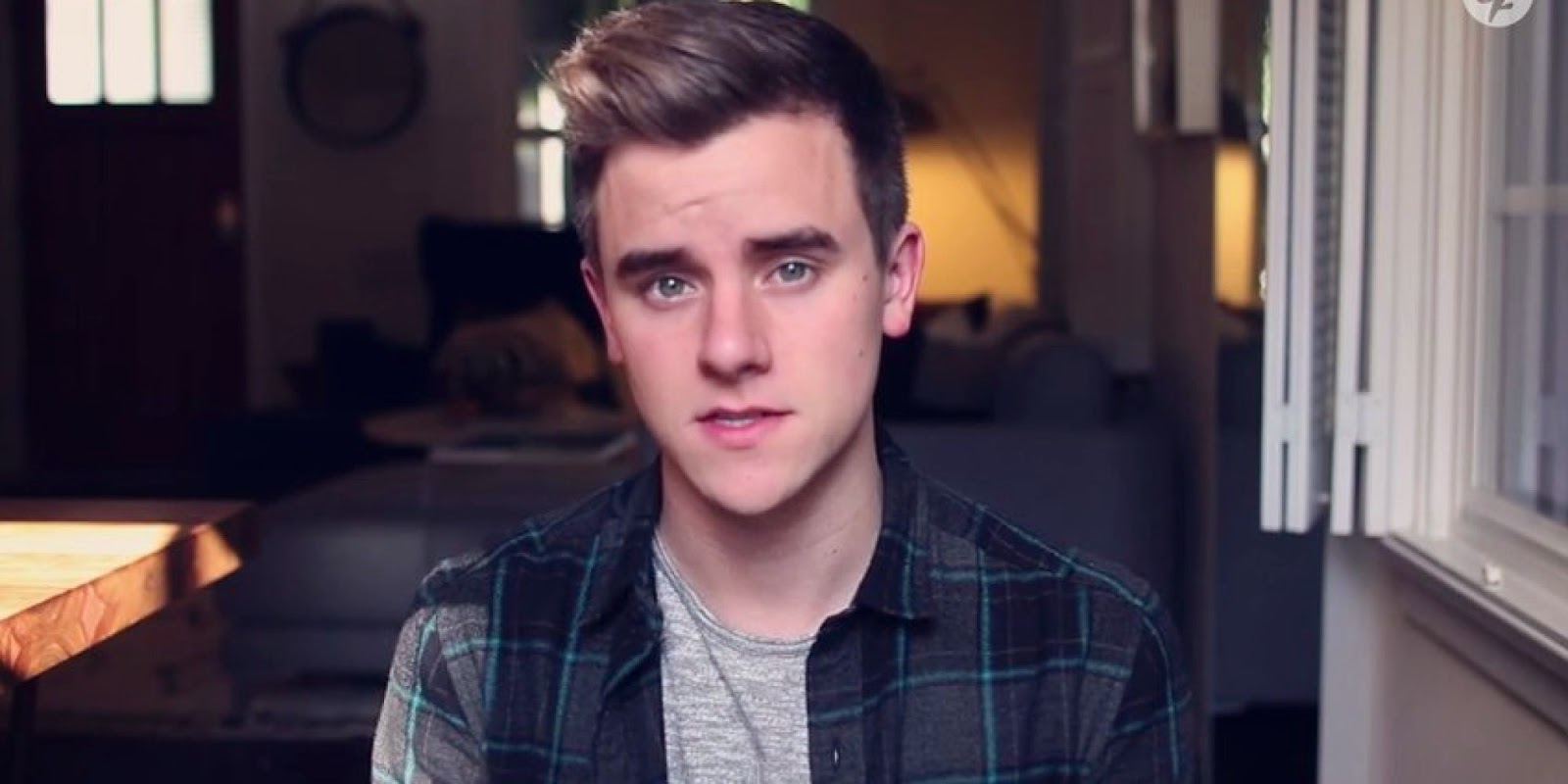 YouTube Star Connor Franta Comes Out As Gay (VIDEO)