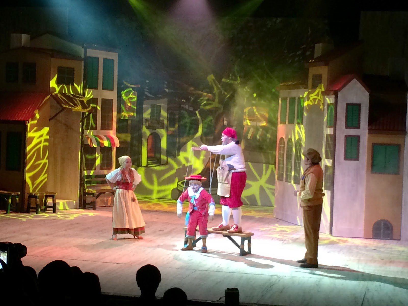 Pinocchio on stage! - ARTSY FARTSY AVA