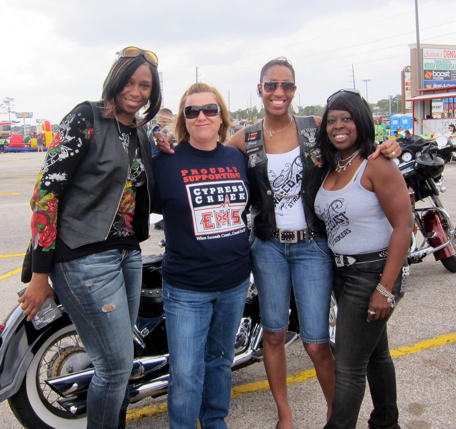 From Hell to HOPEISM ~: Of pumpkin pies and biker chic's...