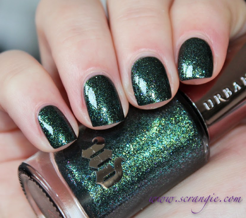Scrangie: Urban Decay Zodiac Nail Lacquer for Holiday 2013