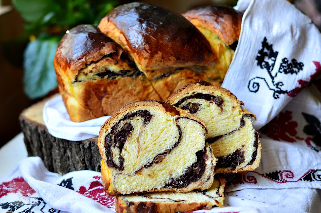 RETETE DE COZONAC - CAIETUL CU RETETE