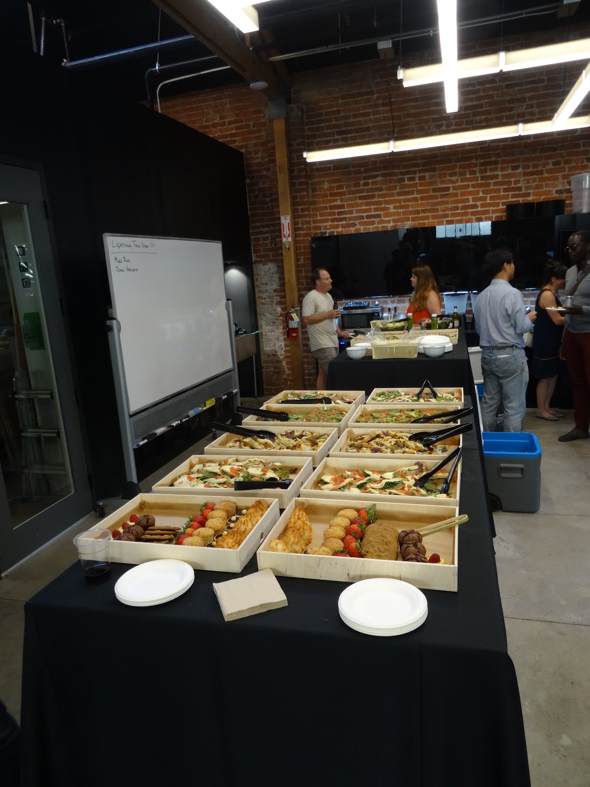 Mitov Software: Hackaday LA May Meetup Last Tuesday