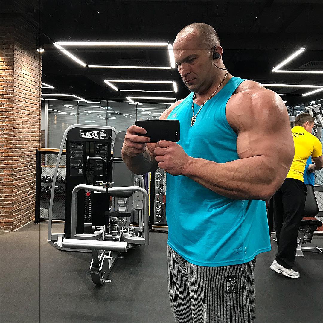 MUSCLE WORSHIP COM: Alex Fedorov Russian Tall Bodybuilder