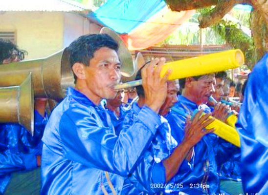 indonesia warna warni: Musik Bambu Minahasa