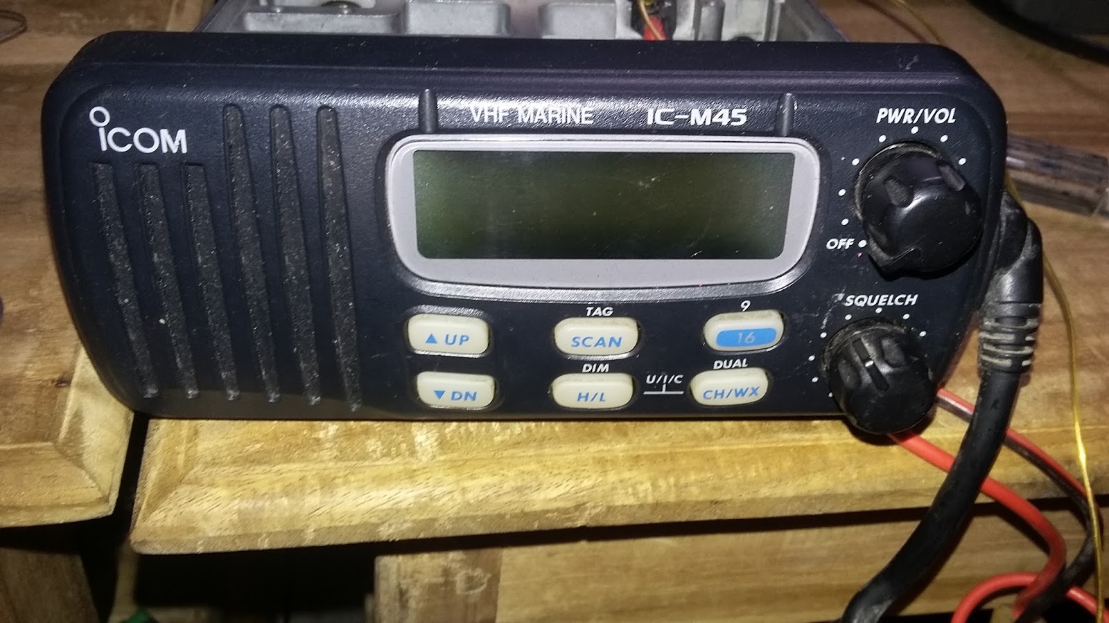 HOBBY RADIO COMMUNICATION REPEATER HT VHF/UHF: COS RADIO ICOM IC M45