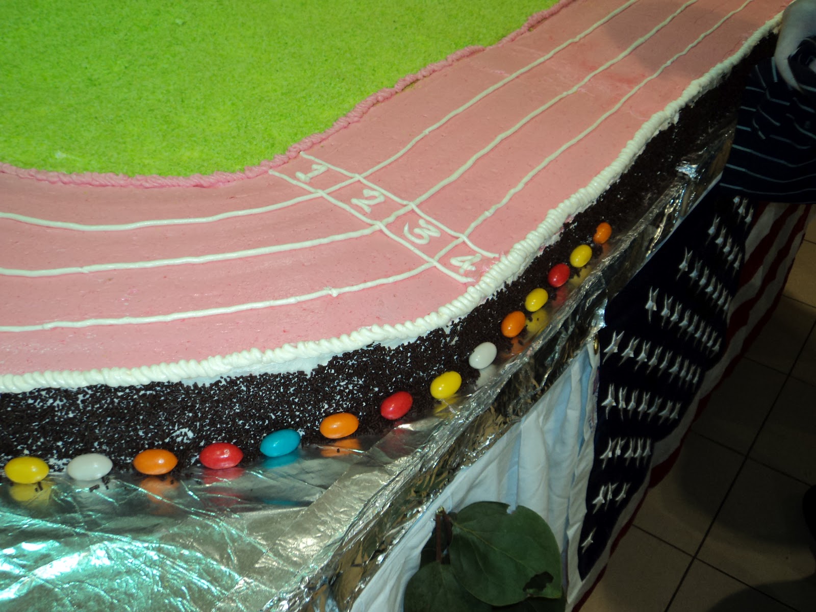 An Englishman in Angola: The Cake!