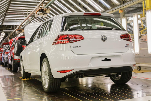 VW Golf TSI 2016 Flex e GTI nacionais: imagens oficiais