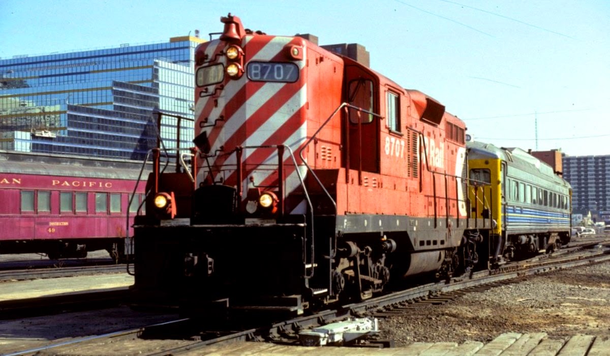 Trackside Treasure: VIA's Calgary-Edmonton RDCs, Part 4