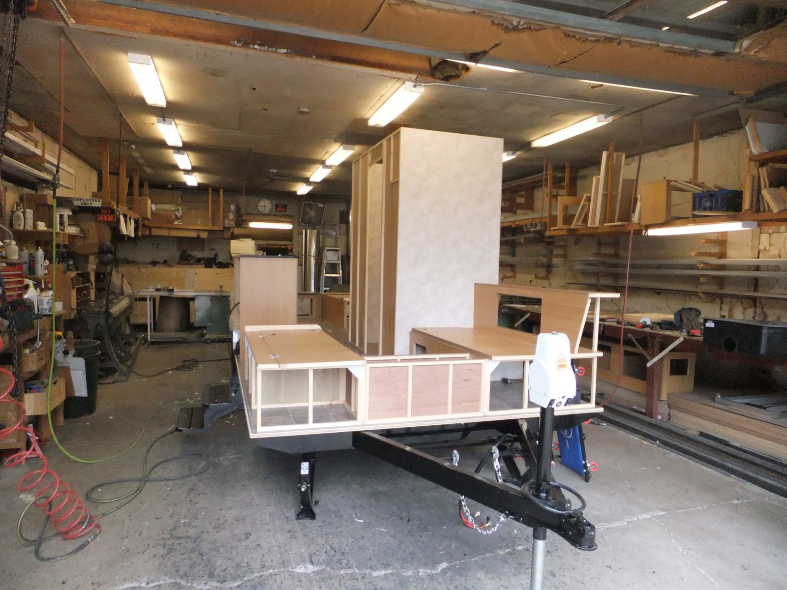 Trailer Trash News: Taylor Coach Build Pictures
