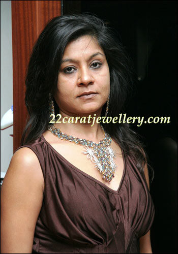 Neetu Gupta in Colored Stone Necklace - Jewellery Designs
