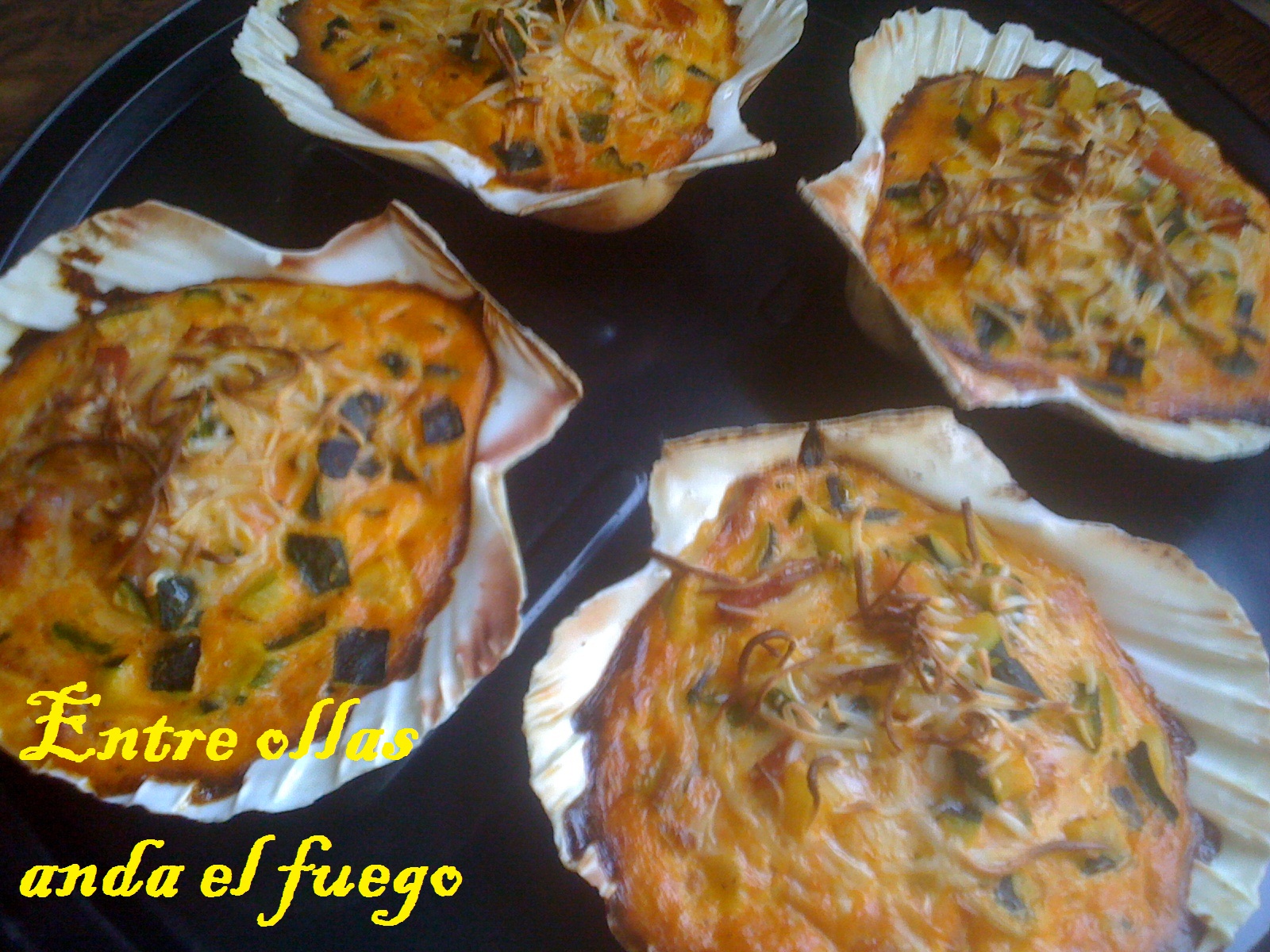 Entre ollas anda el fuego: RECETA DE CONCHAS DE CALABACÍN Y BACON ...