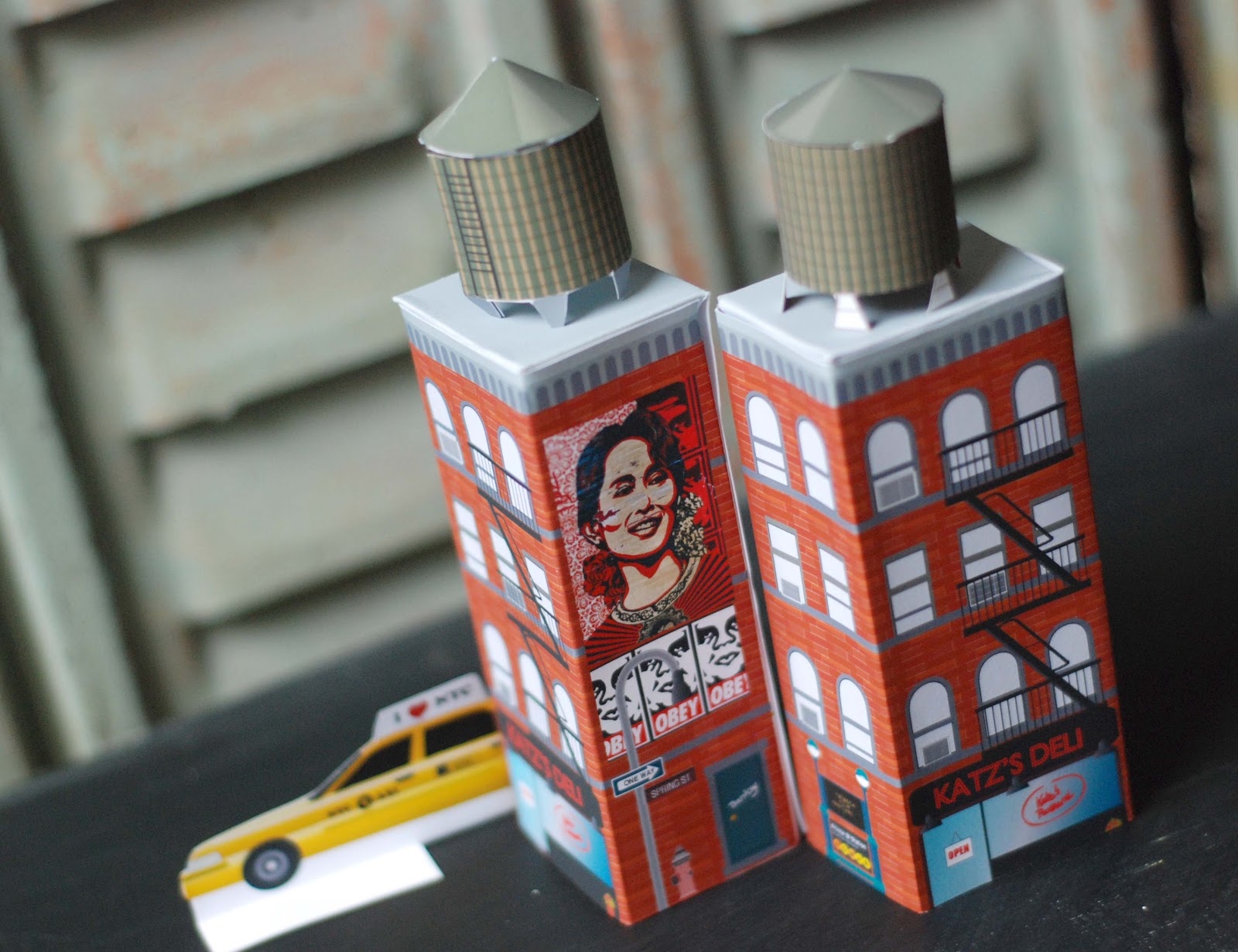 DIY Kid : mon petit building NEW YORK - Hello June