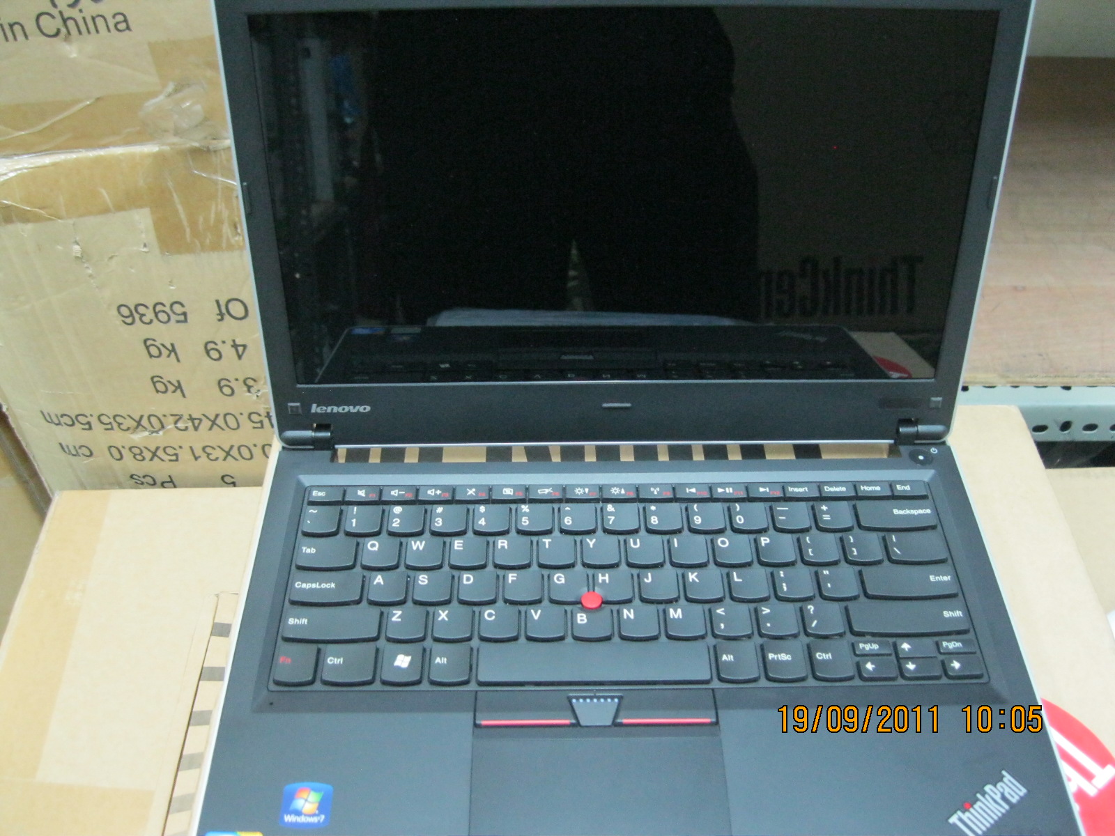 LENOVO ThinkPad Edge E130 9ZA - Red - Lenovo Online
