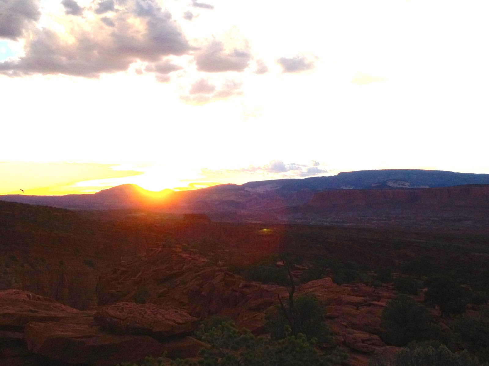 Hike the World: Capitol Reef National Park: Sunset Point