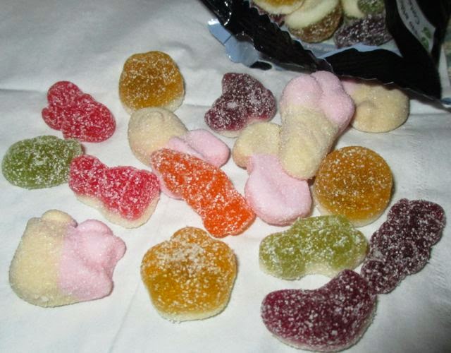 FOODSTUFF FINDS: Rowntree's Randoms Sweet 'n' Sour (WH Smiths) [By ...