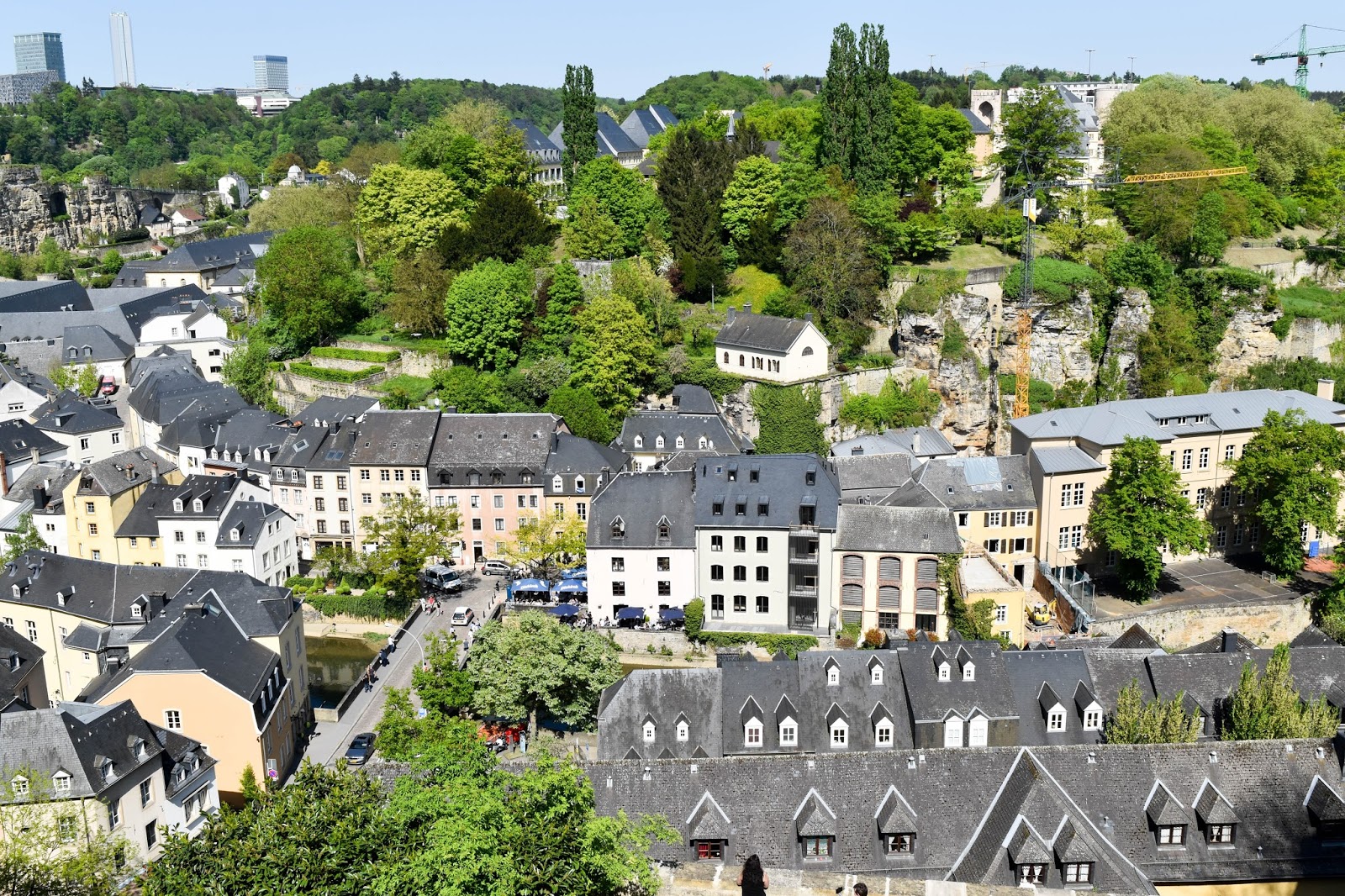 Luxemburgin siltojen ja kattojen yllä | Viherjuuria