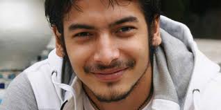 Biodata Artis: Profil Boy Hamzah