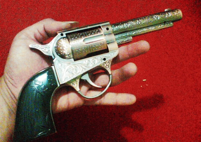 Toko Bazz.com Enterprise: Revolver indian tribal 1868