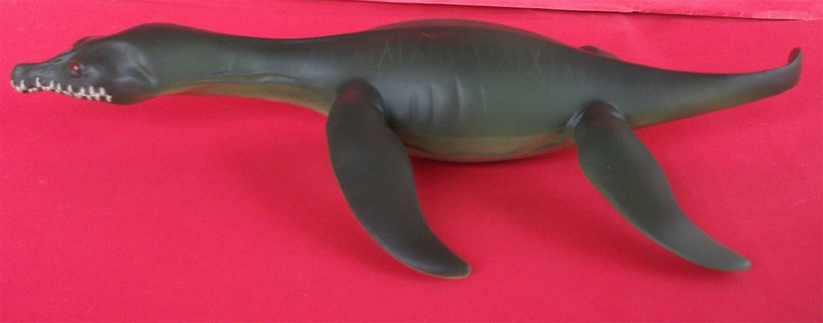 Dos Fósseis ao Plástico!: RHOMALEOSAURUS DELUXE (PROCON COLLECTA)