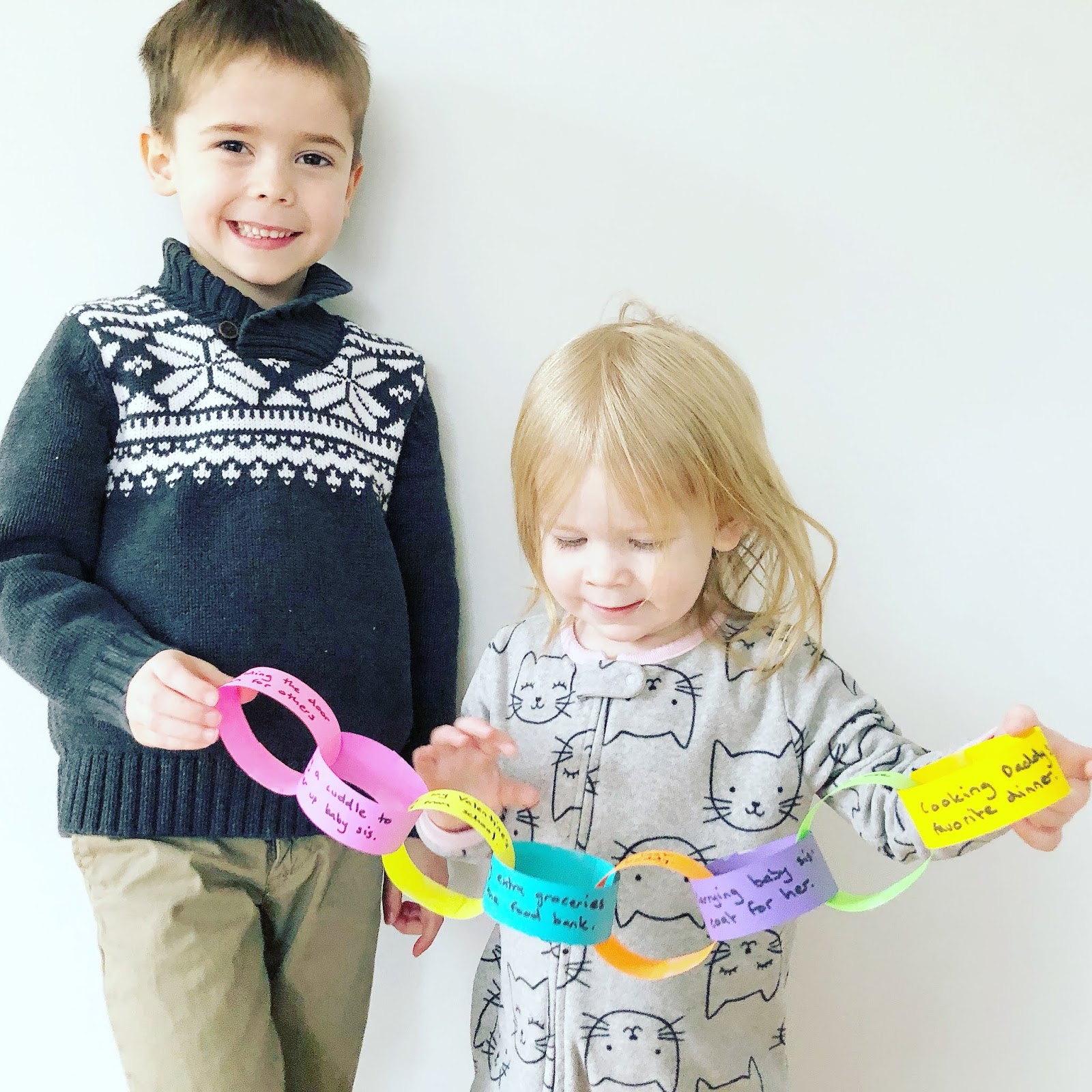 Find the Little Mind: CMA Kids February Project: Paper Chain of Kindness