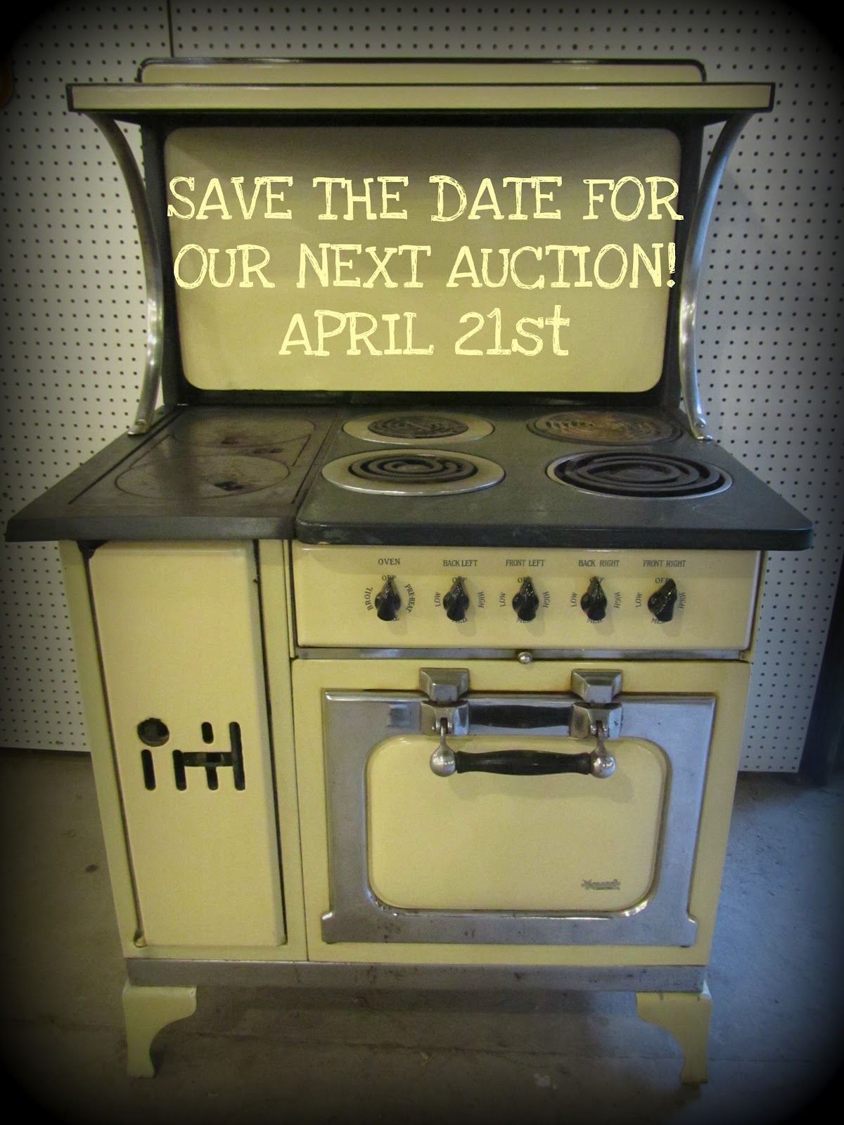 Waterloo Antiques Mall & Artisan's Gallery