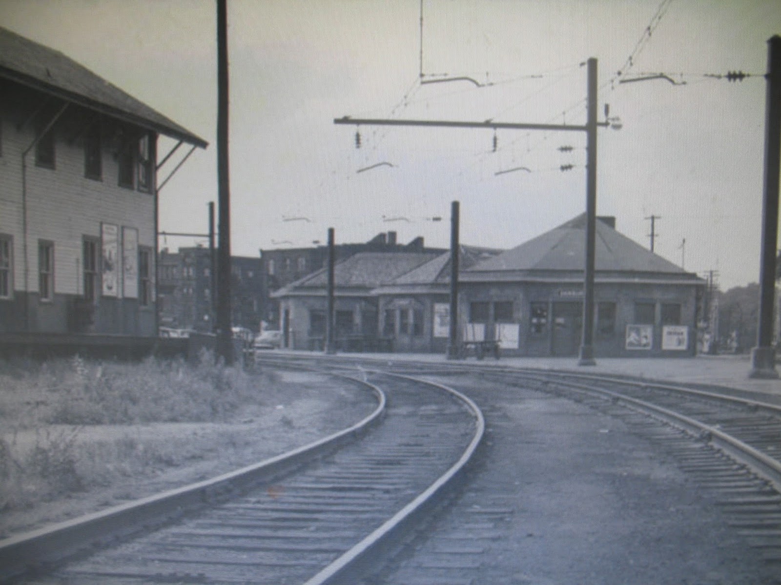Signal Station 199: Modeling Danbury - Signature Structures, Danbury ...
