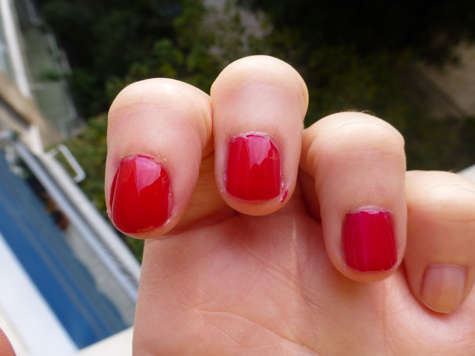 Jojo's Nail Musings and More: Comparison of Essie Macks, Up's, and ...