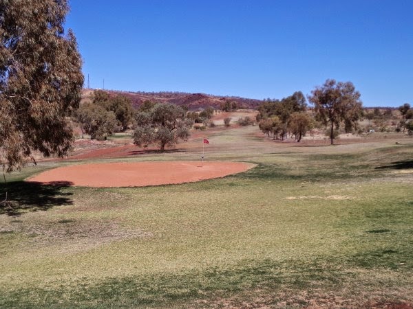 Big Caravan Adventures: Newman to Mt. Magnet.
