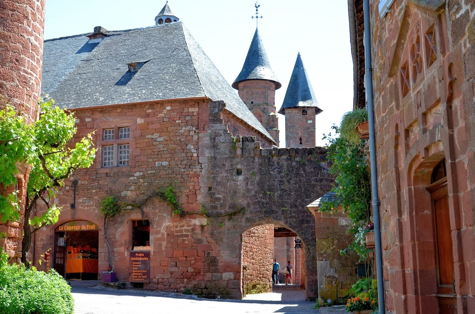paradis express: Collonges-la-Rouge