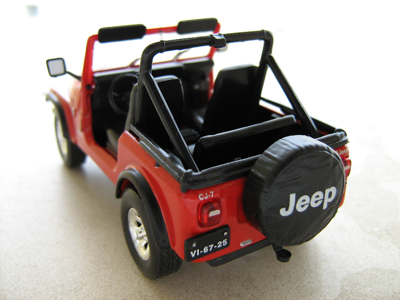 El Garaje Algabeño: Jeep CJ7 Laredo de IXO/Altaya