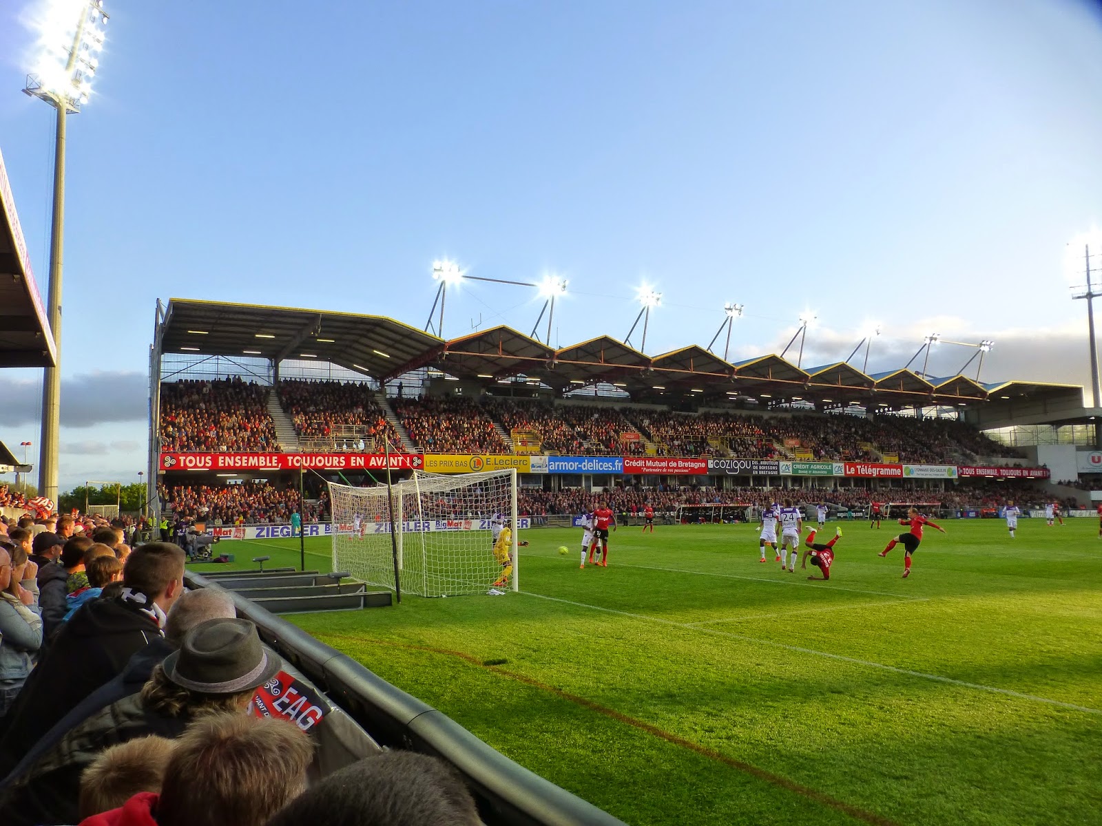 Extreme Football Tourism: FRANCE: En Avant Guingamp