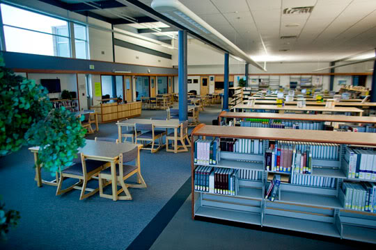 Instituto Columbine: Biblioteca Conmemorativa HOPE Columbine