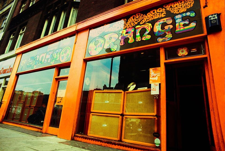 Voodoo Guitar: Psychedelic Citrus: The Story of Orange Amplifiers