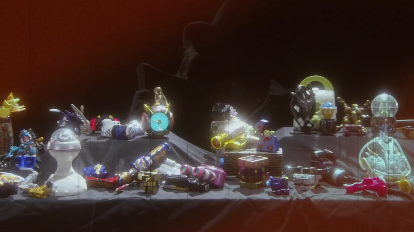 My Shiny Toy Robots: First Impressions: Kaitou Sentai Lupinranger VS ...