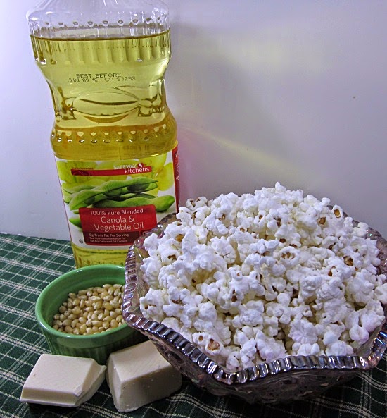 From Grandma Loy's Kitchen: Snow Covered Popcorn-12 Days of Easy Sweets