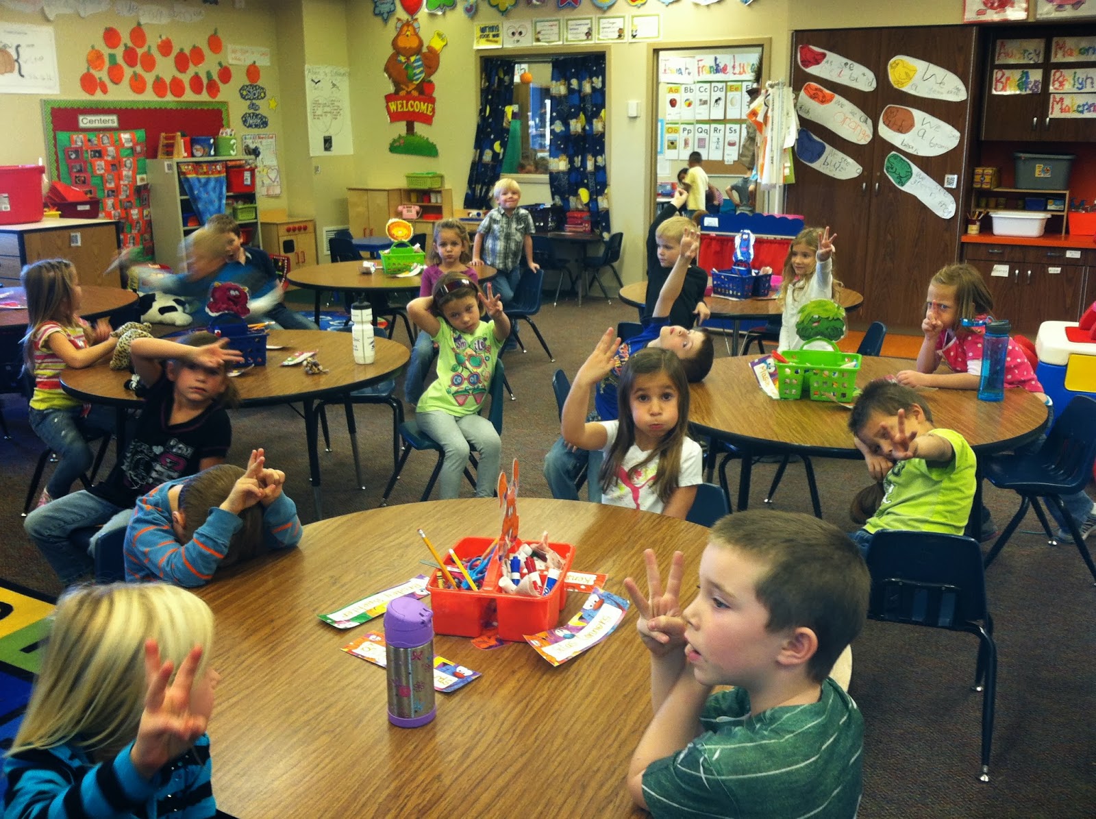 Happy Teaching & Happy Tech-ing!: Graphing on the Interactive Whiteboard