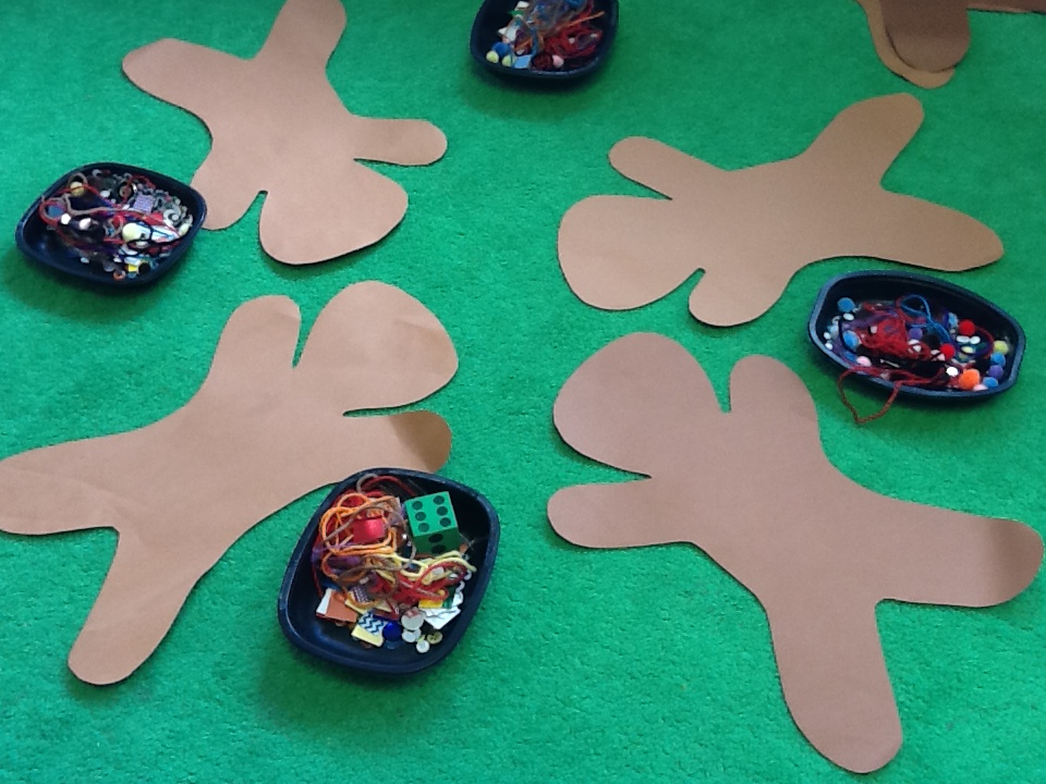 Playfully Learning: Dress the Gingerbread Man Game