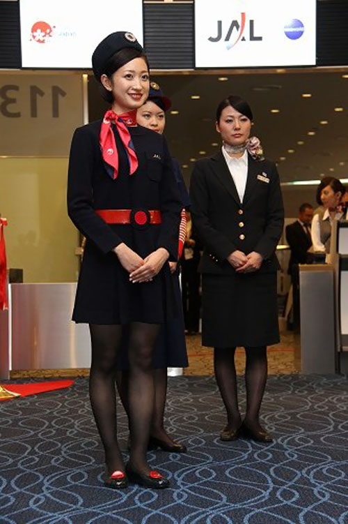 JAL Vintage uniform show at Haneda Airport ~ World Stewardess