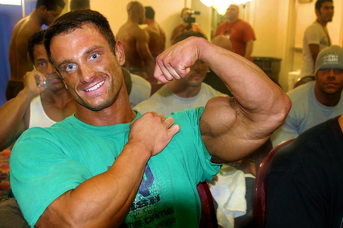 the beauty of male muscle: Dan