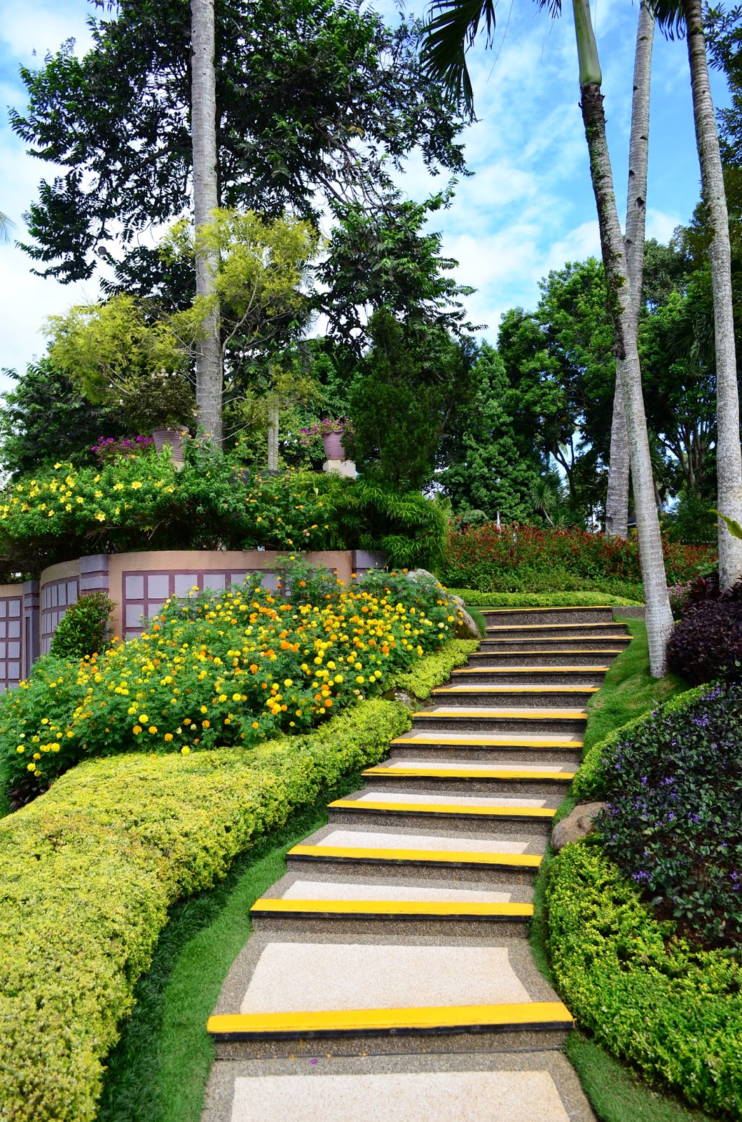 Mindanao Today: The KJC Prayer Mountain, Tamayong, Davao City
