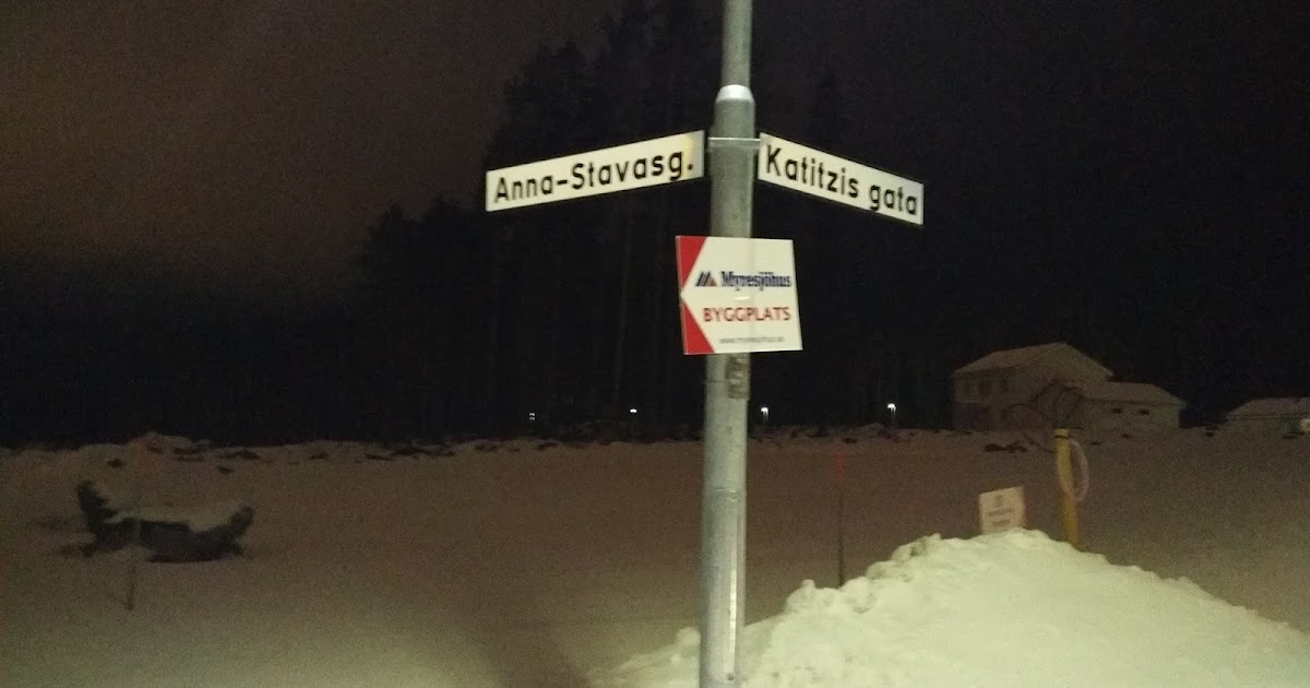 Tomtfarfar berättar: Skyltar och bygglov