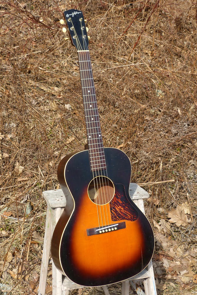 1936 Gibson-made Carson Robison KG-14 Guitar